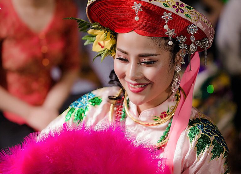 Sự tích đền Cô Chín - Các hóa thân của Cô Chín | dencochin.vn